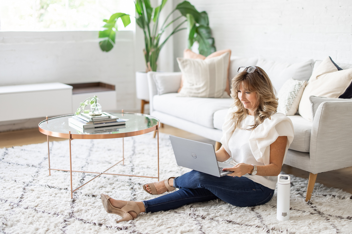 Your Next Mini Session - The Complete Guide - megmariephoto.com